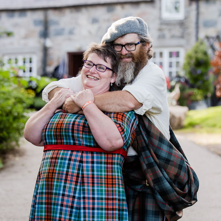 Bespoke celebrant for your special life events - Isabel Lockhart